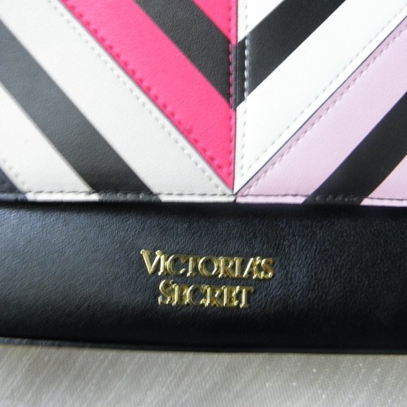 Victoria's Secret | Bags | Nwt Vs Multicolor Chevron Shoulder Bag ...